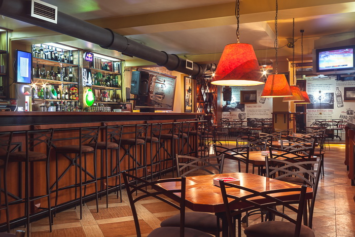 Kafe-klubu ''Velvet'' potrebni radnici - Morava Info