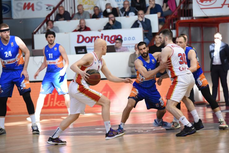 Borac teškom mukom odbranio domaći teren i poveo u seriji protiv ...