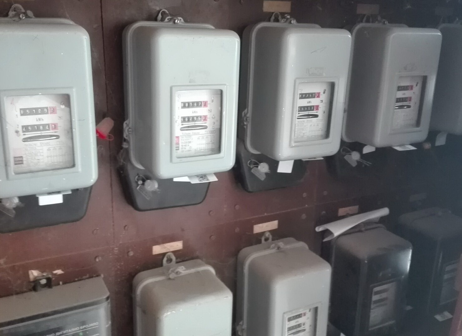 Srbija menja stara brojila pametnim, kako će se to odraziti na račune ...