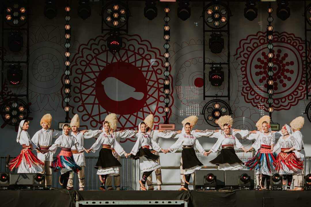 Počinje ''Etnofest'', na Gradskom trgu večeras koncert čačanskih kulturno-umetničkih društava ...